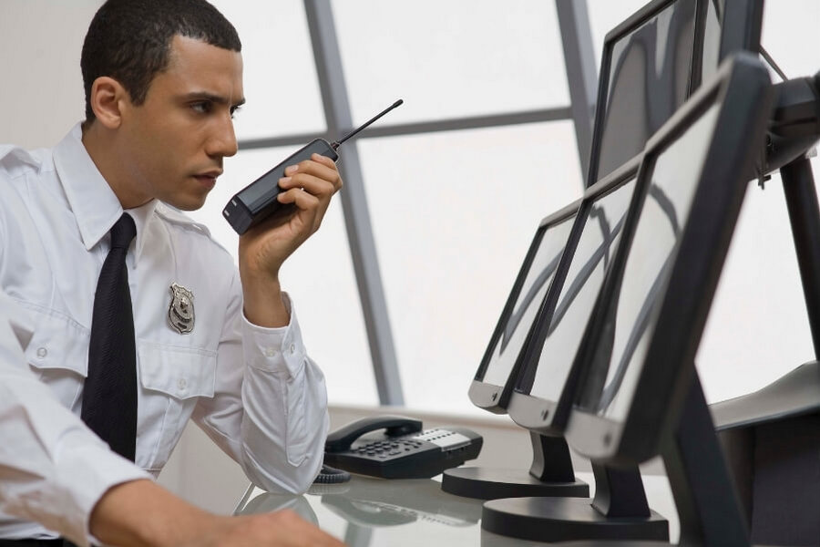 Must-Have Tools for Security Guards | Landmark Security Services